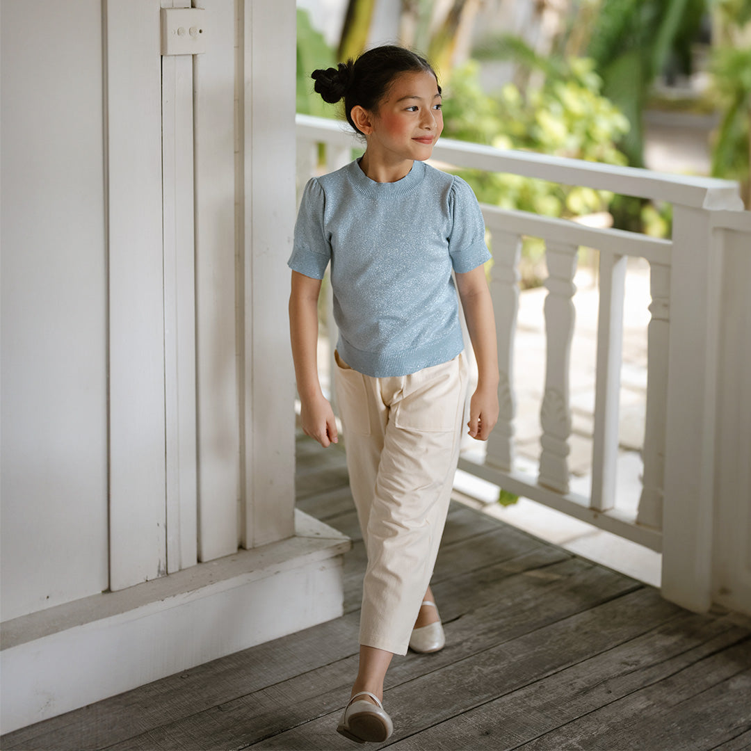Regular Girl Pants